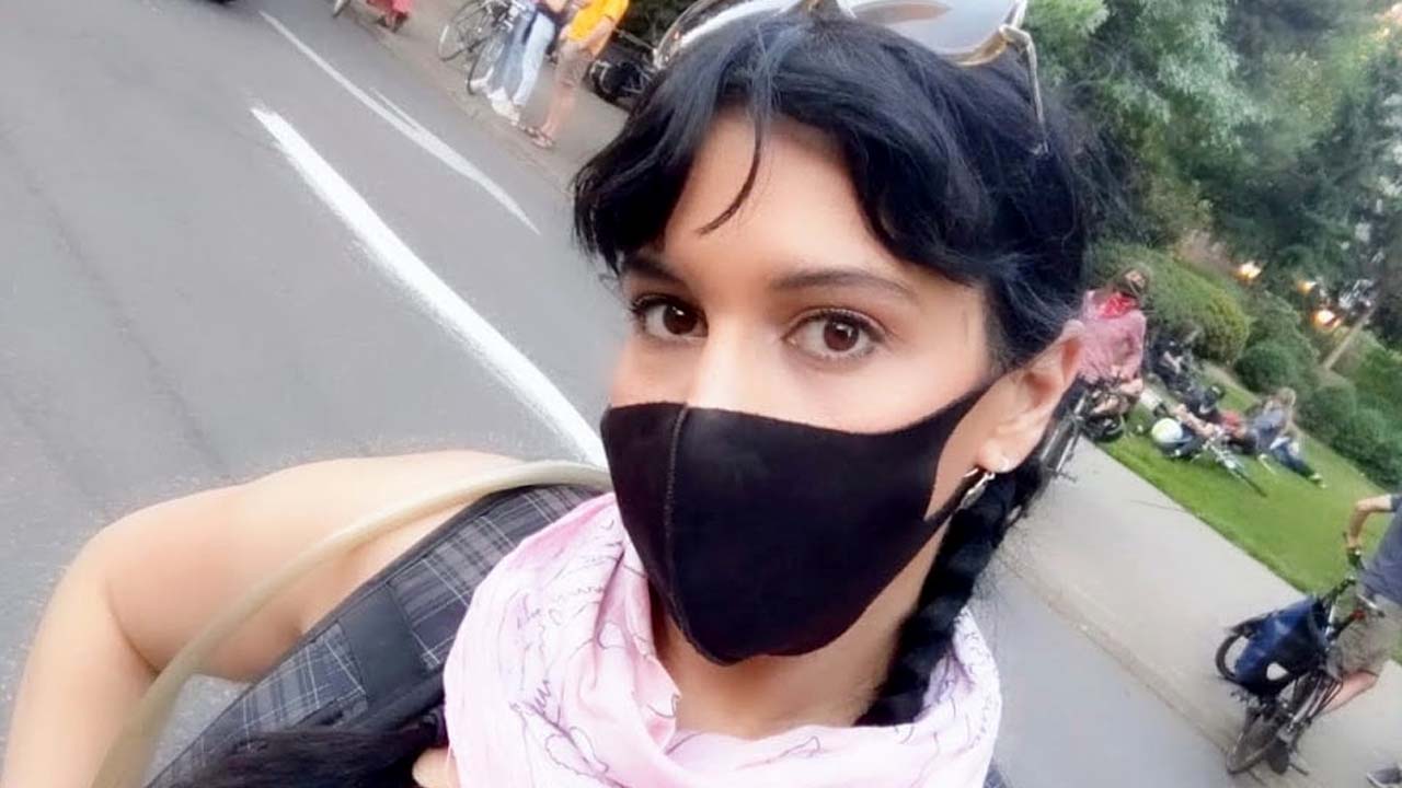 AUGUSTINA ELIZABETH – STREAMERS – WOKE.NET